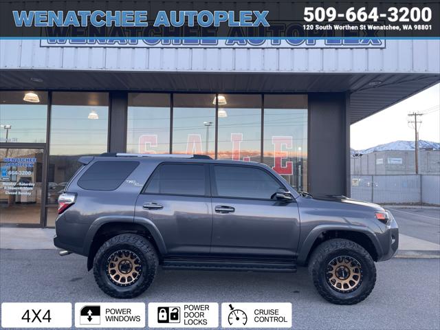 Used 2018 Toyota 4Runner Utility 4D Limited 2WD V6 Ratings, Values ...
