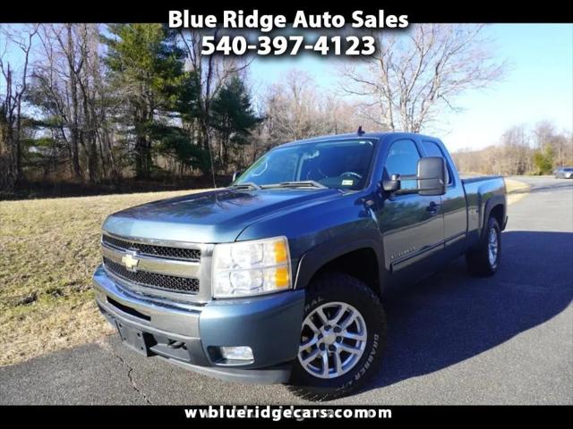 2011 Chevrolet Silverado 1500-V8 Crew Cab LTZ 4WD Average Price ...