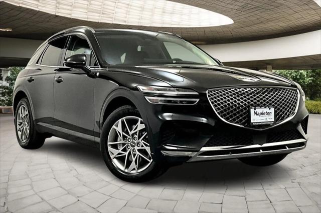 2025 Genesis GV70 Reliability, Consumer Ratings & Pricing