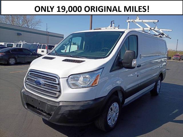 Ford Transit 250 3dr SWB Low Roof Cargo Van w/Sliding Passenger Side ...